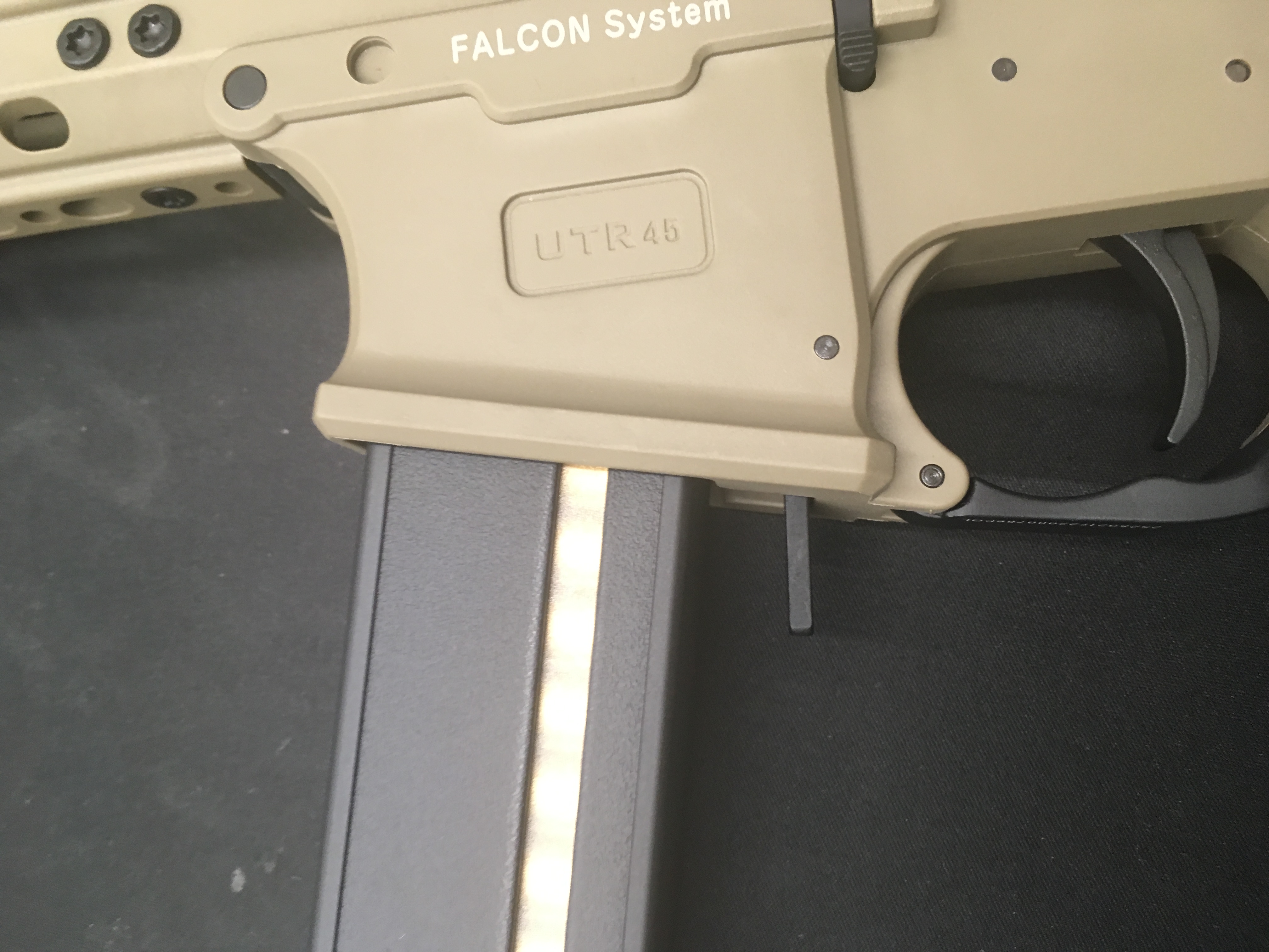 Double Eagle M917 UTR45 AEG Review: A Cheap and Good Airsoft SMG?